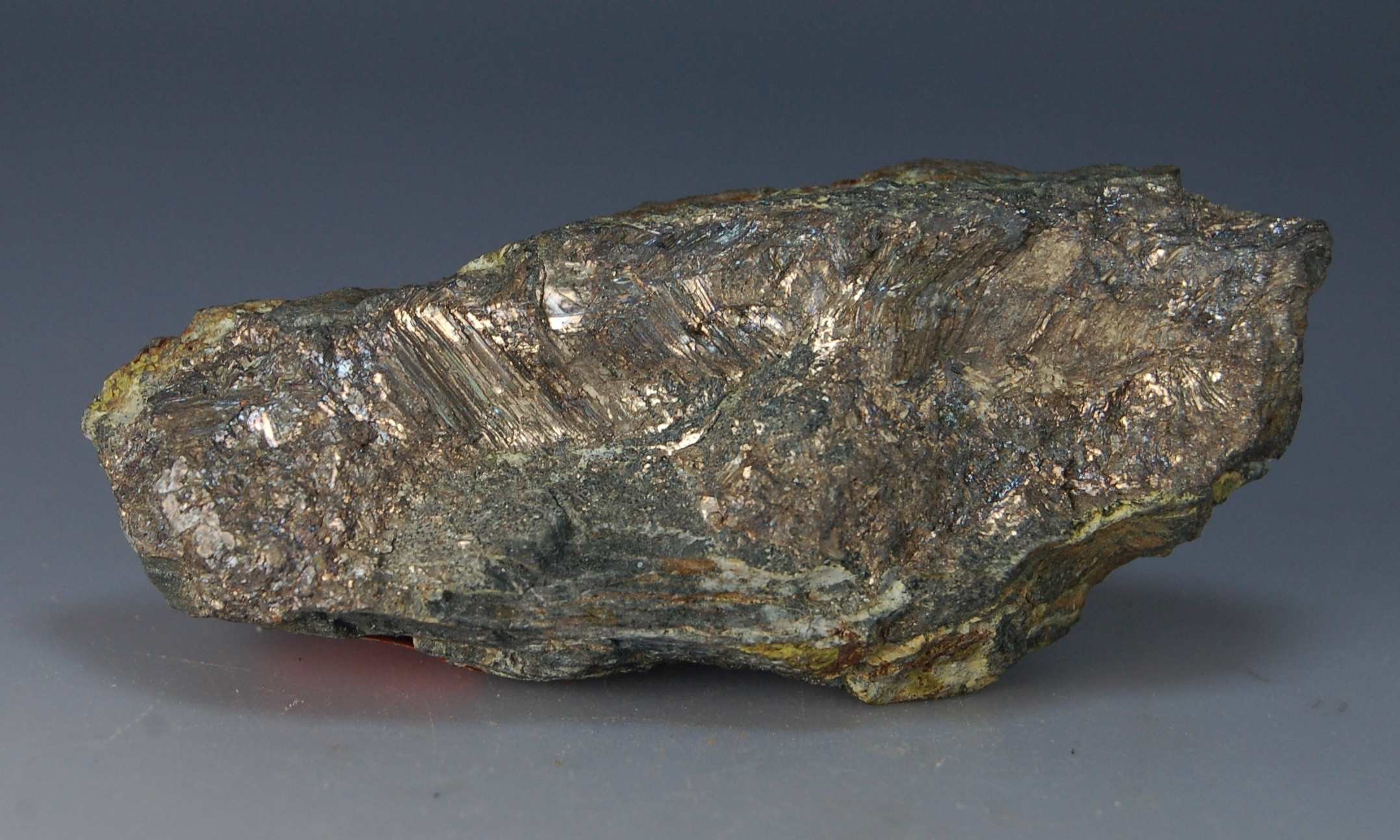 Bismuth naturel ou non à identifier - Demandes d' identification de ...